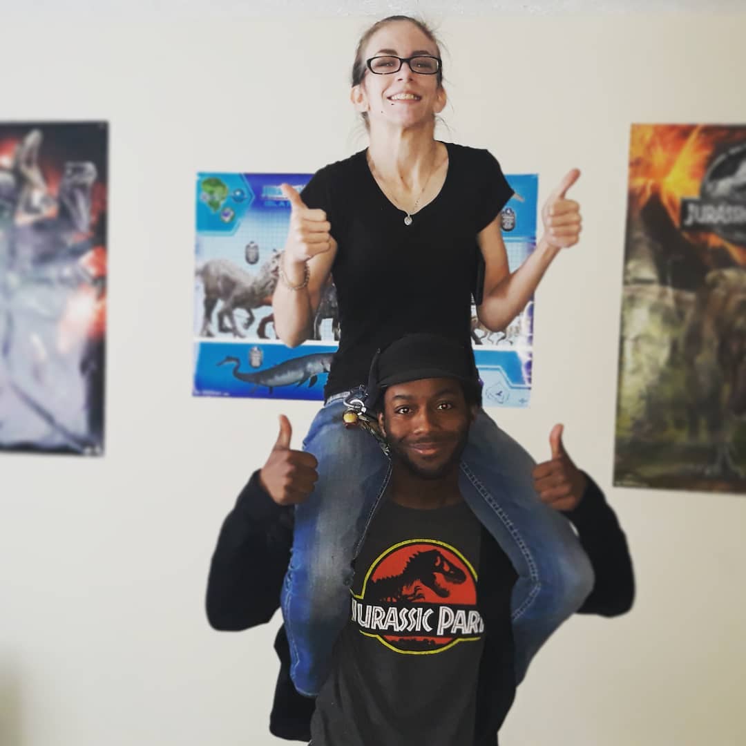 Ultimate Shoulder Rides Pics Wom